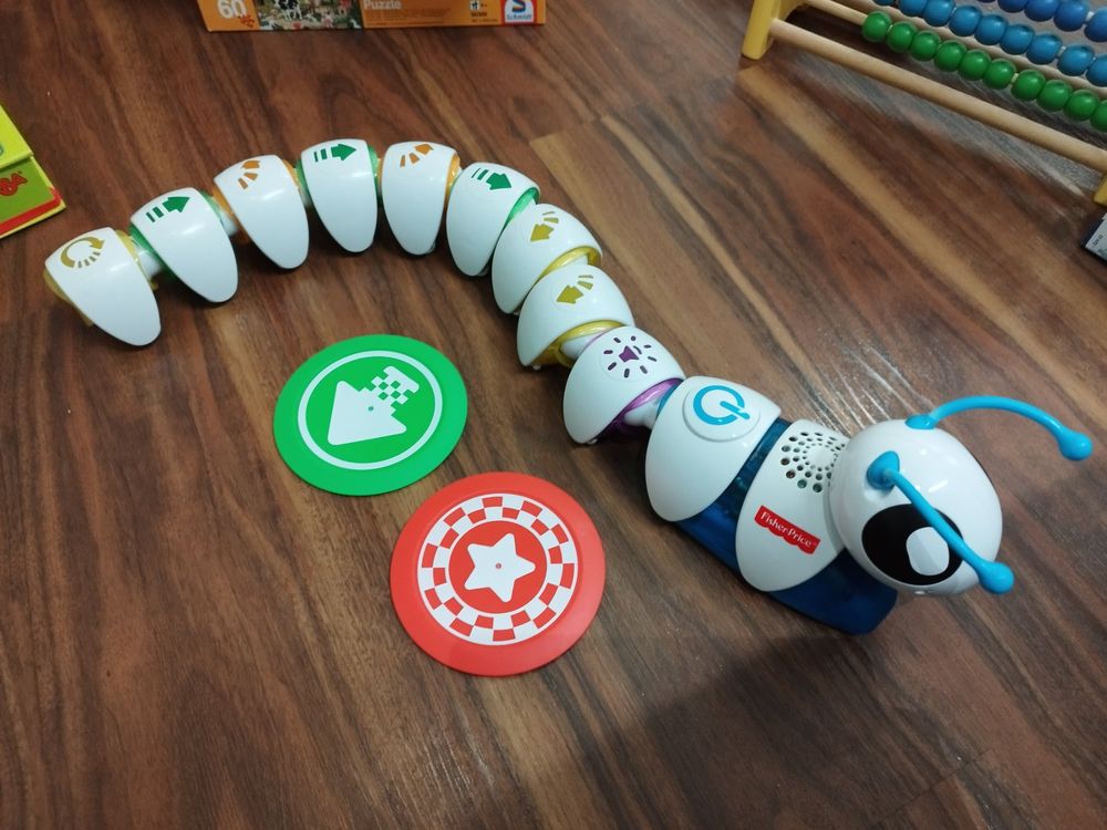 Mattel Fisher-Price DKT39 - Lern-Raupe Flitzi | Kaufen auf Ricardo