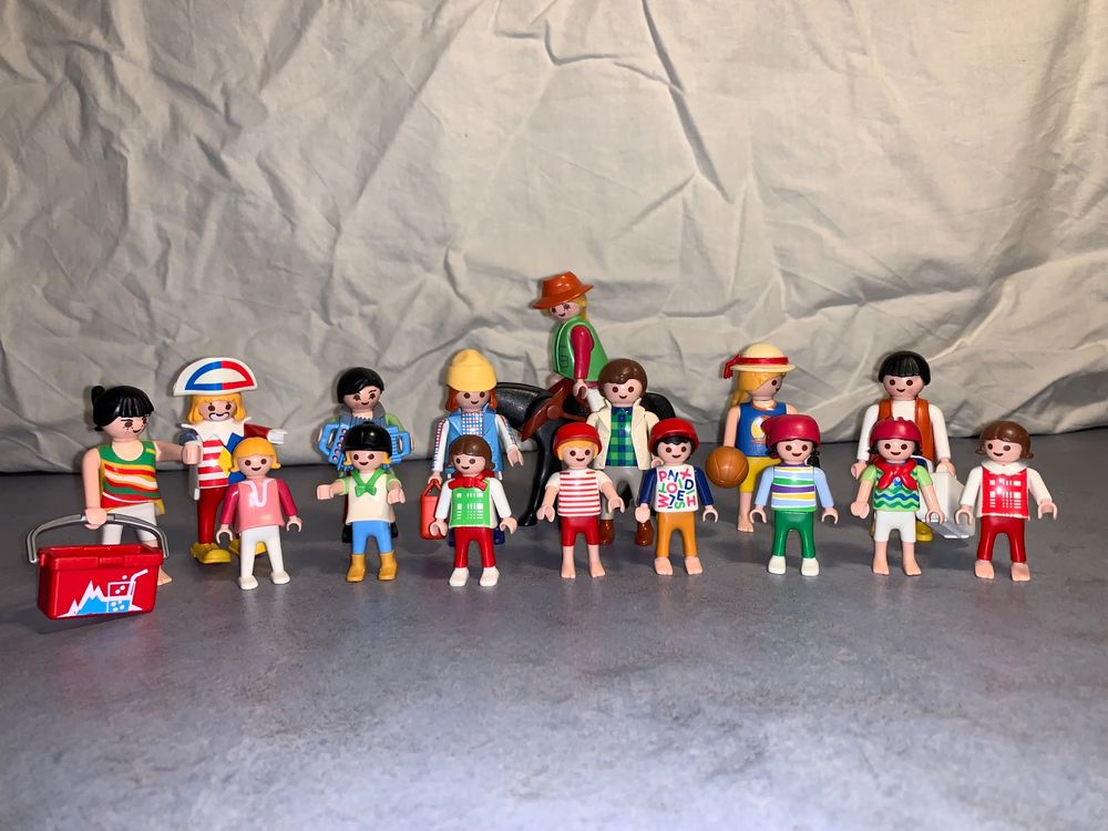 Playmobil - Figuren und Tiere aus verschiedenen Themen | Kaufen auf Ricardo