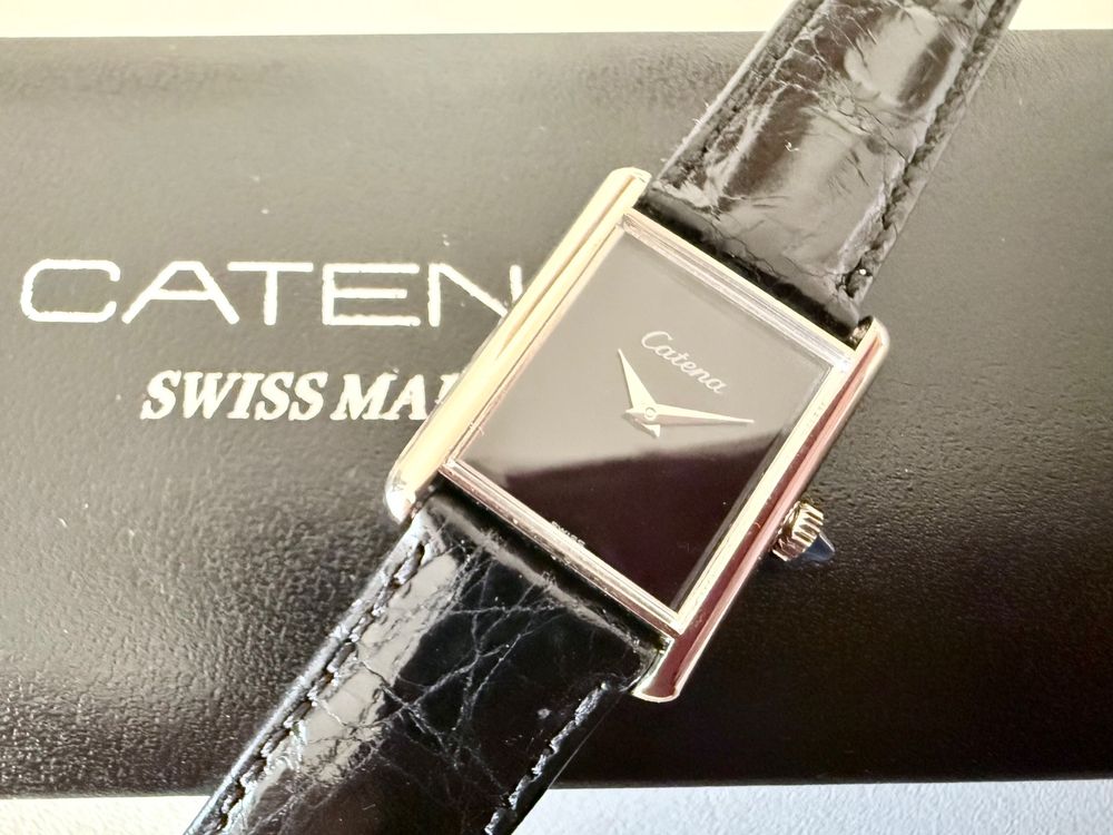 CATENA "Tank" type, MEDIUM, Plaqué or blanc,Mechanical,Swiss (Neuf avec ...