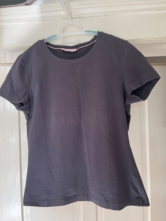 St. Emile TShirt Gr. S/M (Gebraucht) in Safnern für CHF 7 – mit ...