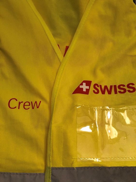 SWISS Airlines Pilot Uniform Set (Gebraucht) in Baar für CHF 488 – mit ...