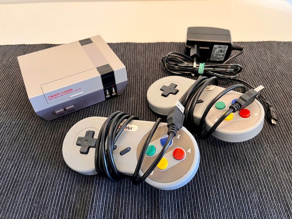 Raspberry PI NES Console Retroflag (Gebraucht) in Viganello für CHF 63 ...