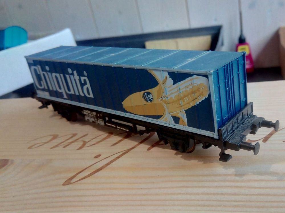 Güterwagen mit Chiquita Container HO (Gebraucht) in Eptingen für CHF 5 ...