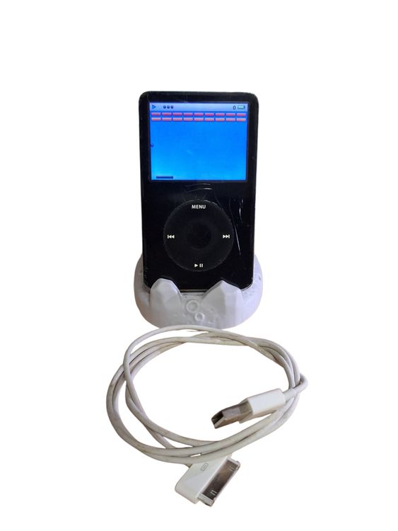 Apple iPod Classic (schwarz) mit Kabel – funktioniert (Gebraucht) in ...