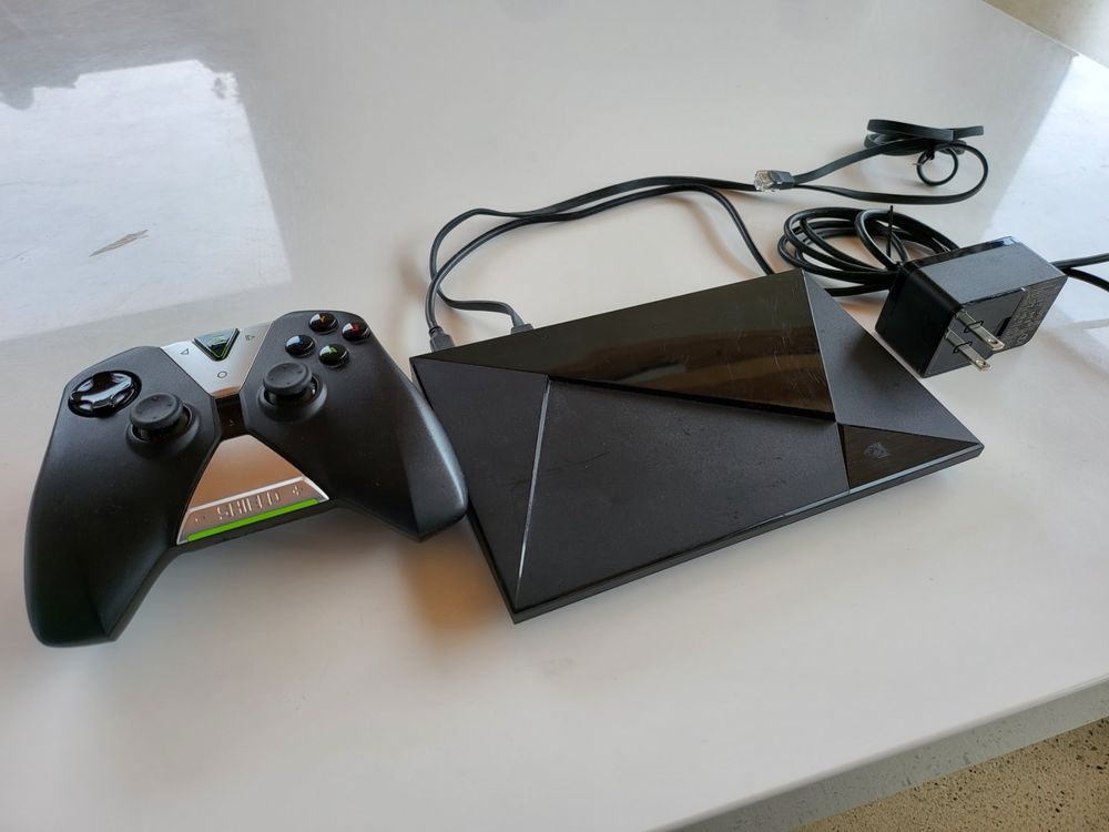 Nvidia Shield mit Game Controller | Kaufen auf Ricardo