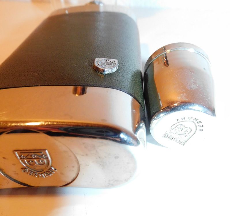 Flachmann 2 Glas Schnaps Flaschen - Flachmann (Gebraucht) in Sursee für ...