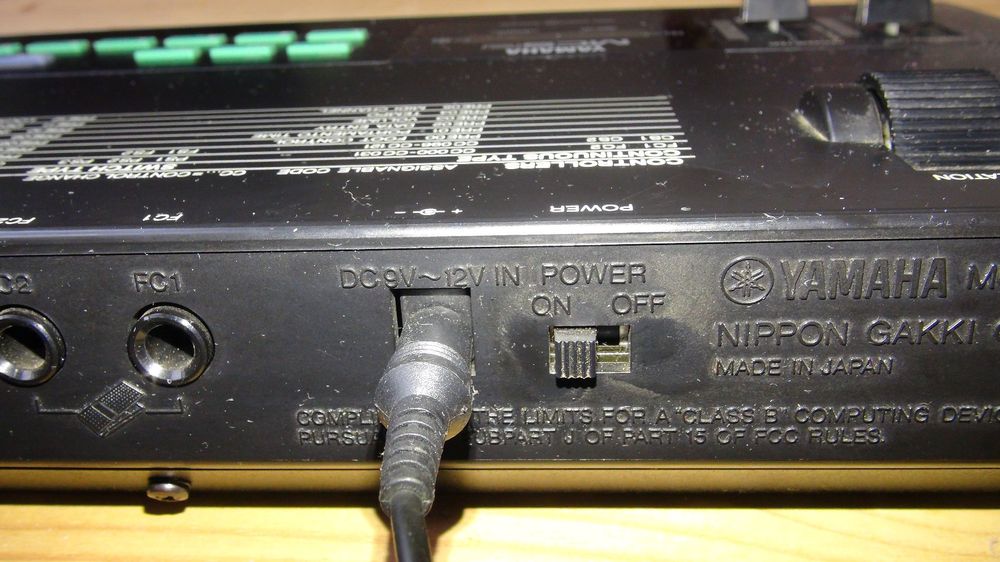Yamaha MCS2 MIDI control station (1986) (Gebraucht) in Lützelflüh-Goldb ...