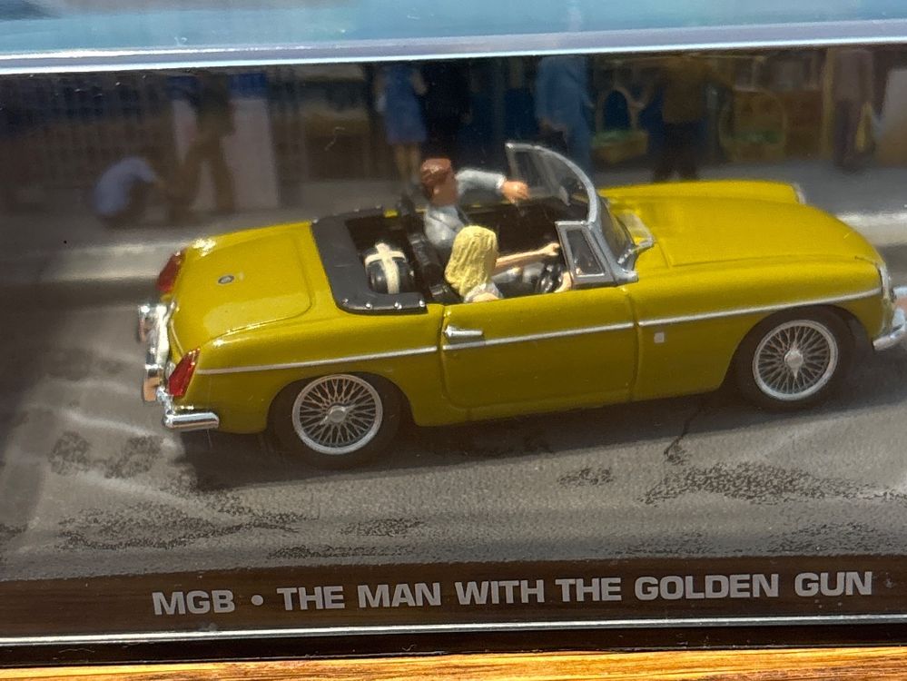 James Bond Modellauto 1/43 MGB (Gebraucht) in Schaffhausen für CHF 10 – mit Lieferung auf ...