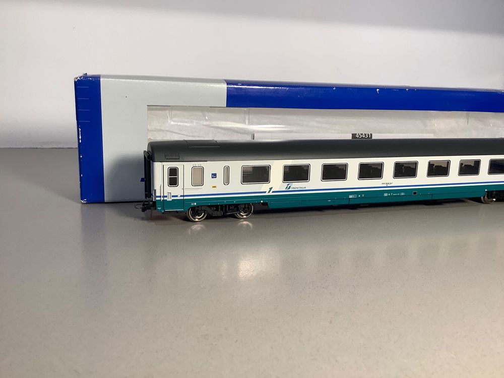 Roco 45431 : FS 1.Kl GC XMPR Personenwagen (Neu (gemäss Beschreibung ...