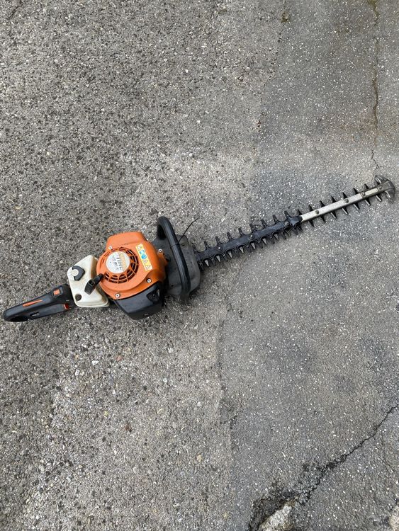 Stihl Motor Heckenschere (Gebraucht) in Rüti ZH für CHF 222 – nur Abholung auf Ricardo kaufen