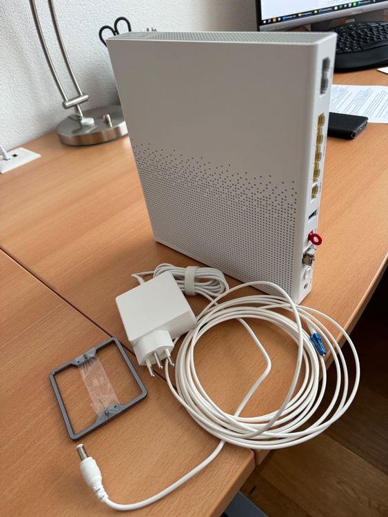 Swisscom Internet-Box 4 für Glasfaseranschluss (Gebraucht) in Mels für ...