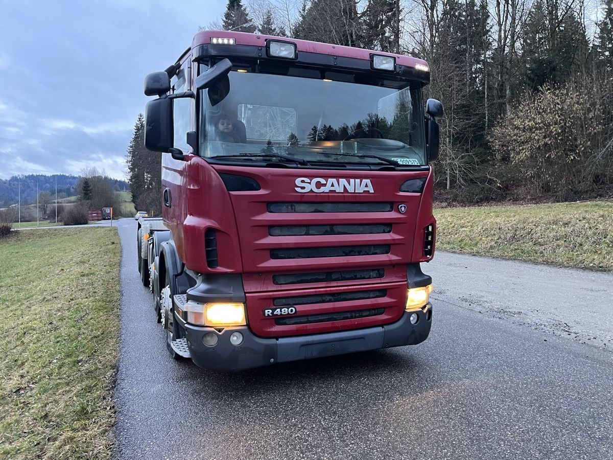 Lastwagen LKW Hakenlift Hakengerät Scania G480 40km/h (Gebraucht) in ...