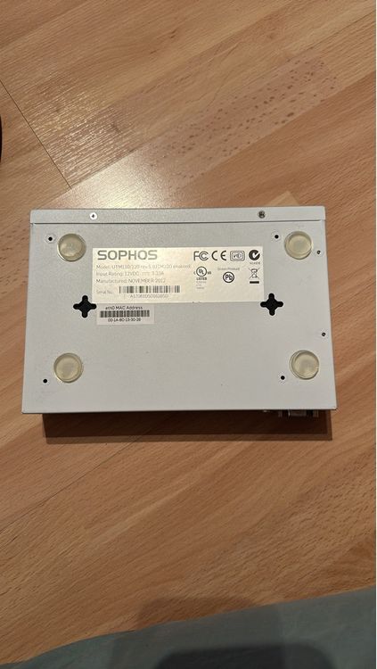Sophos UTM 110/120 Firewall, guter Zustand | Kaufen auf Ricardo