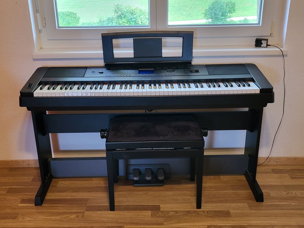 E-Piano (Gebraucht) in Endingen für CHF 500 – nur Abholung auf Ricardo ...