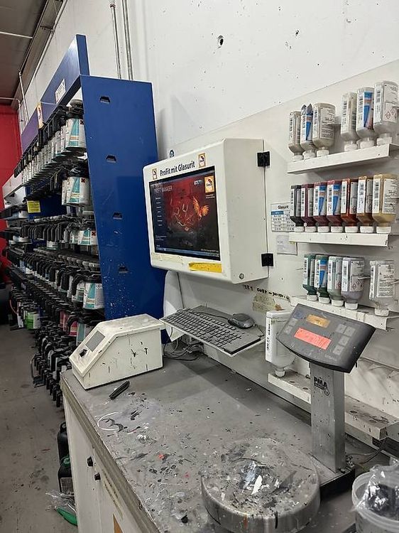 Glasurit Mischrampe 2x inkl Pc + Absauganlage (Gebraucht) in Arbon für ...