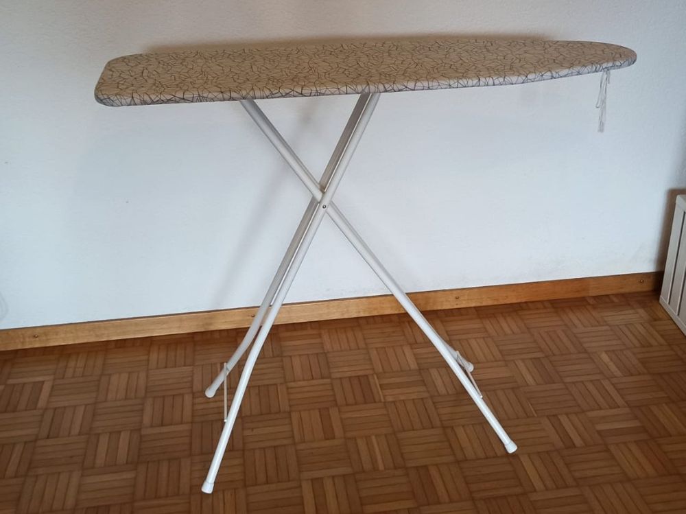IKEA RUTER Bügelbrett (Gebraucht) in Malters für CHF 1 – nur Abholung ...