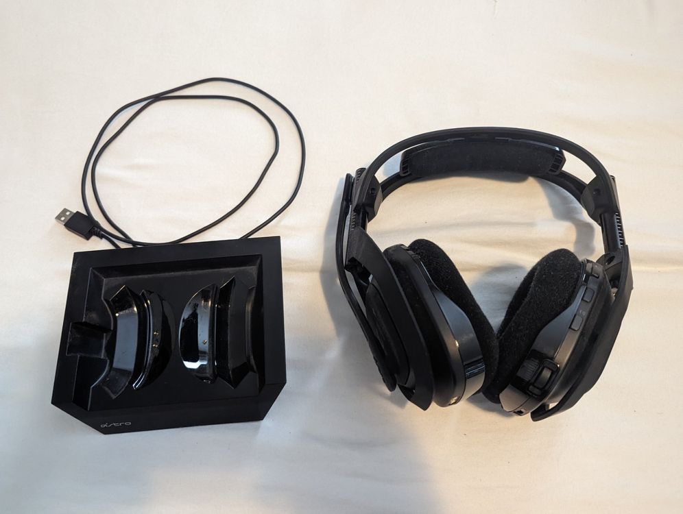 Astro A50 Gaming Bluetooth Kopfhörer *neuwertig* (Gebraucht) in Lausen ...
