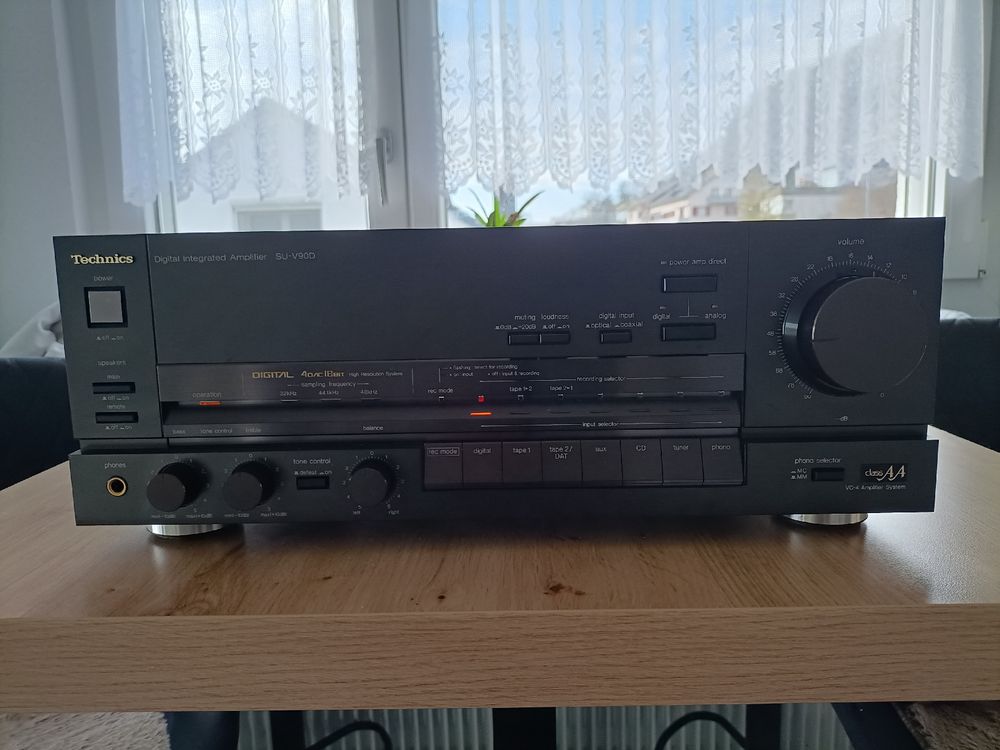 Legendärer Technics SU-V90D Stereo Verstärker ab 1.- (Gebraucht) in ...