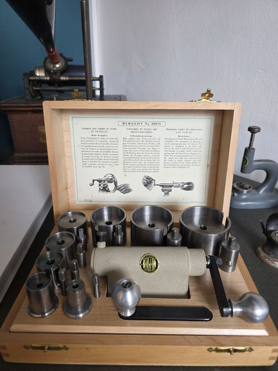 Estrapade pour pendules , BERGEON No 30076 (Gebraucht) in La Chaux-de ...