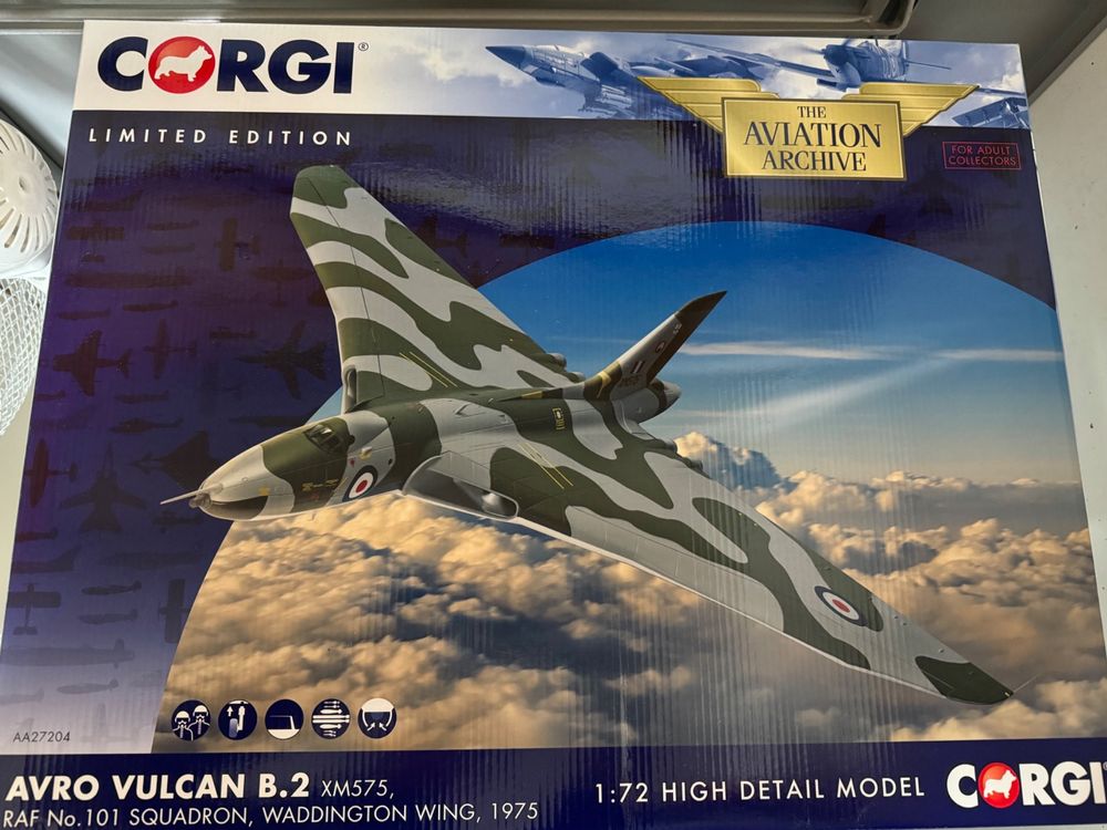 Corgi Avro Vulcan B.Mk 2 AA27204 (Gebraucht) in Villeneuve VD für CHF ...