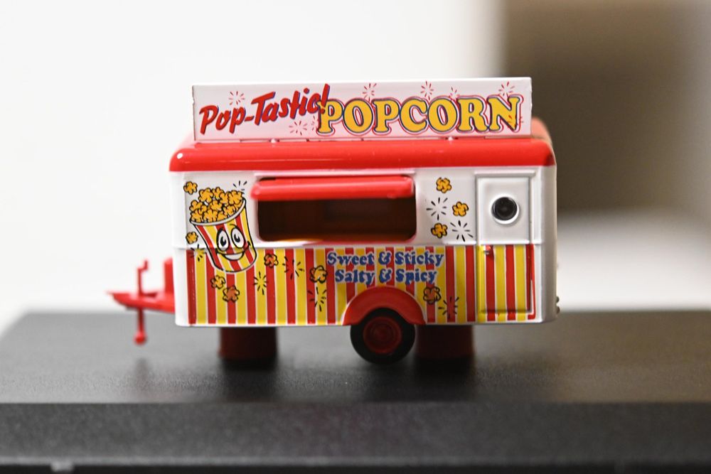 Oxford Commericals Popcorn Wagen 1:87 - Neuwertig! (Neu und ...