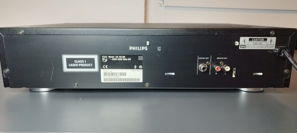 Geniessen Sie Musik mit dem Philips CD 751 CD-Player (Gebraucht) in ...