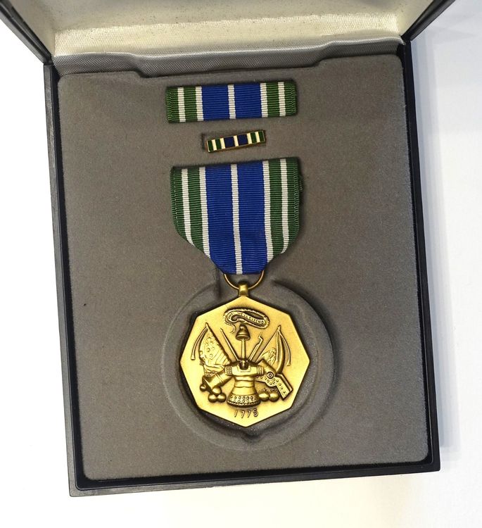 US Army Achievement Medal Verdienstmedaille mit Etui (Gebraucht) in ...