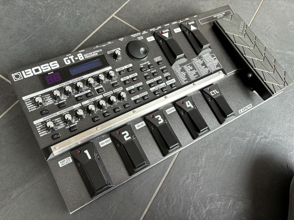 BOSS GT-8 Guitar Effects Processor (Gebraucht) in Bazenheid für CHF 187 ...