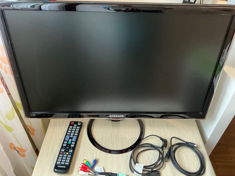 TV + Monitor Samsung 27 Zoll | Kaufen auf Ricardo