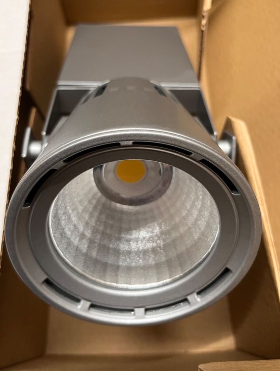 4 Stk. LIVAL LED Beleuchtung Schaufenster Ladenlokal Büro (Neu und ...