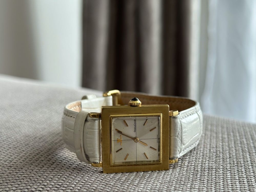 Jaeger LeCoultre 18K Gold TANK SQUARE (Gebraucht) in PRATTELN für CHF ...