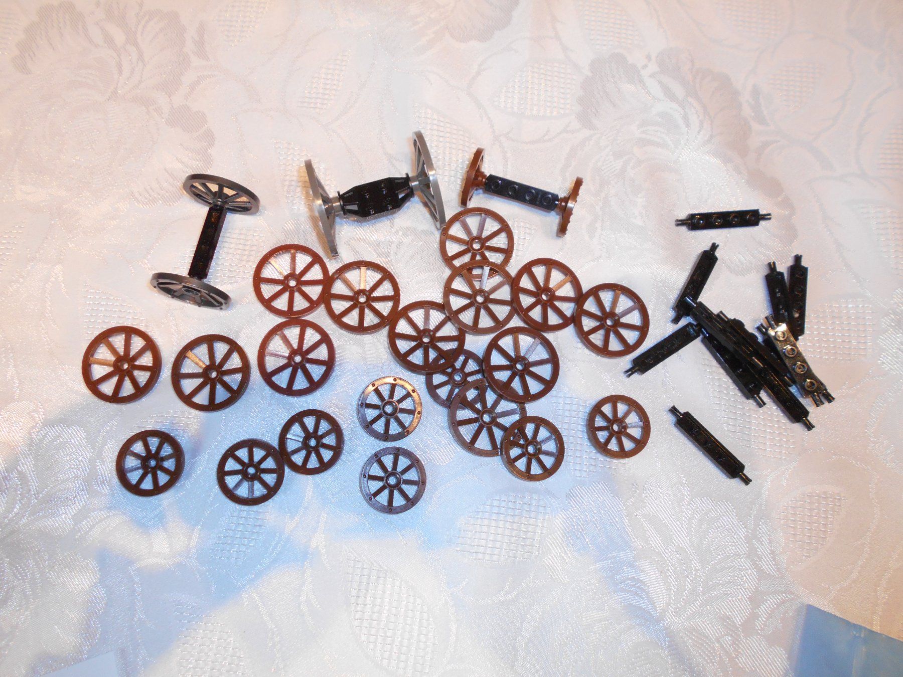 Lego Wagenräder ( Set 770 ) (Gebraucht) in Niederuzwil für CHF 10 – mit ...