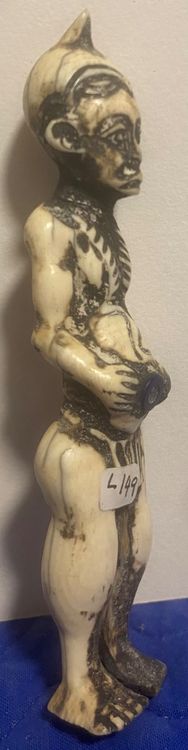 Sehr alte Afrikanische Handgeschnitzte Figur (Gebraucht) in Root für CHF 159 – nur Abholung auf ...