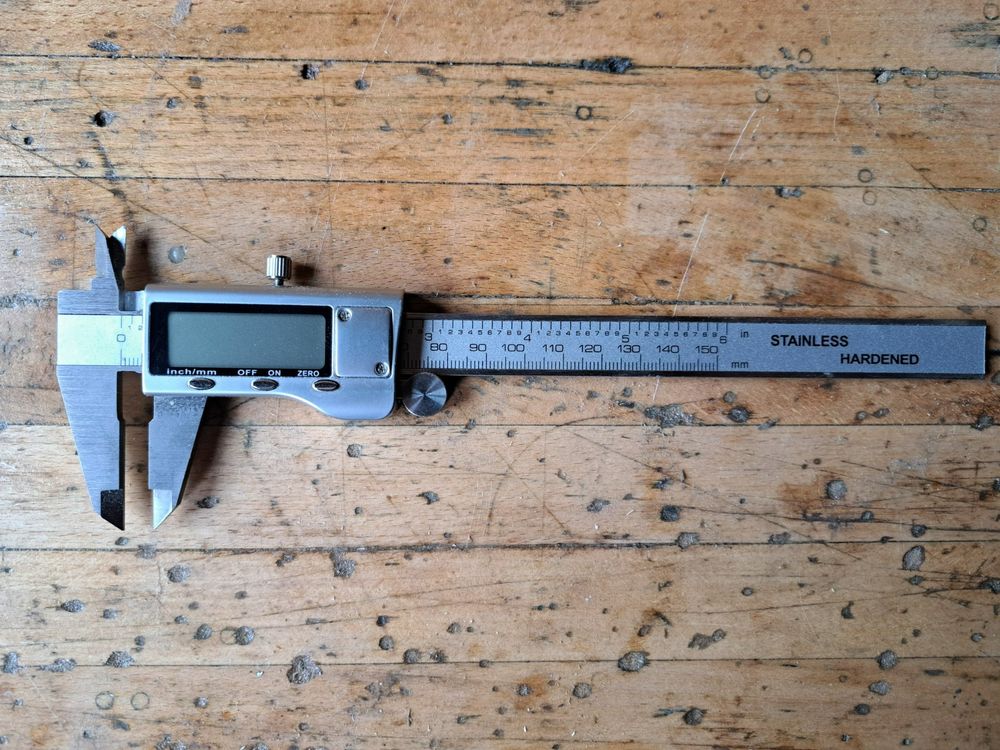 Digitale Schieblehre (Neu (gemäss Beschreibung)) in Leutwil für CHF 10 ...