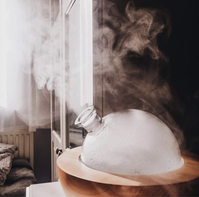 Young Living Aria Diffuser mit Starter Kit (Neu und originalverpackt ...