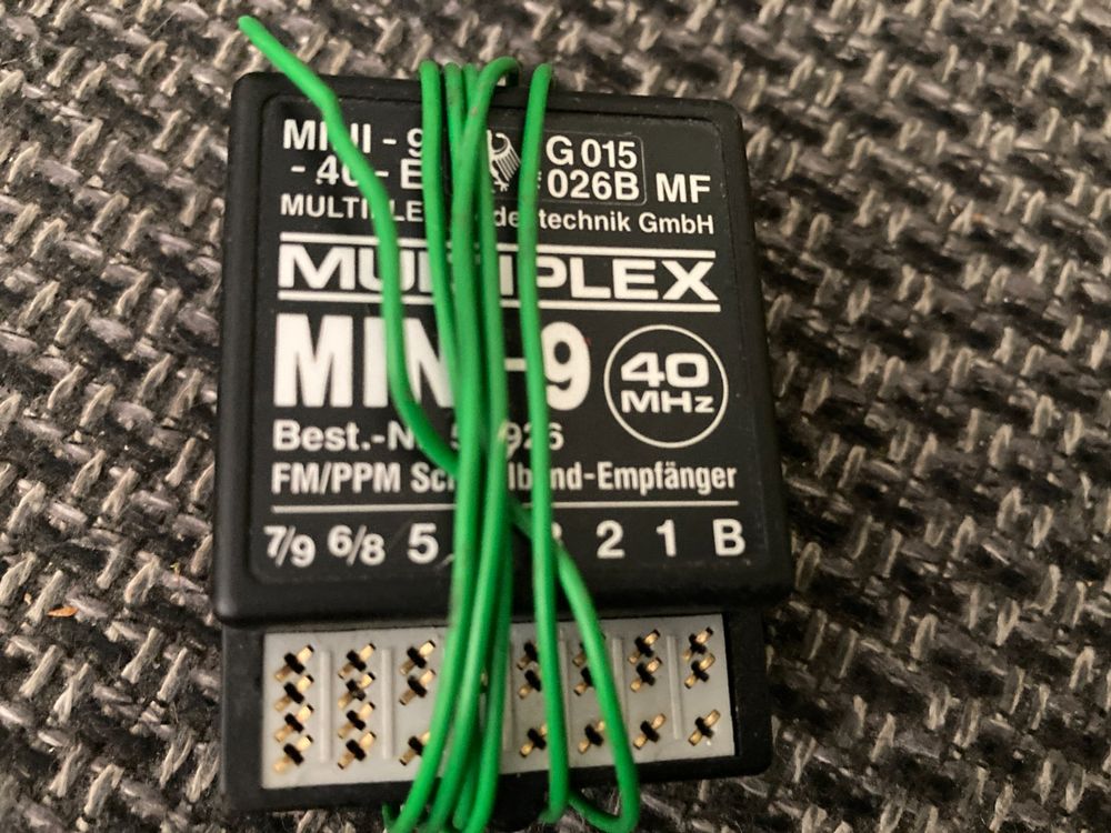 MULTIPLEX Empfänger Mini 9 Mit Quarz K 81 E 40MHz (Gebraucht) in ...
