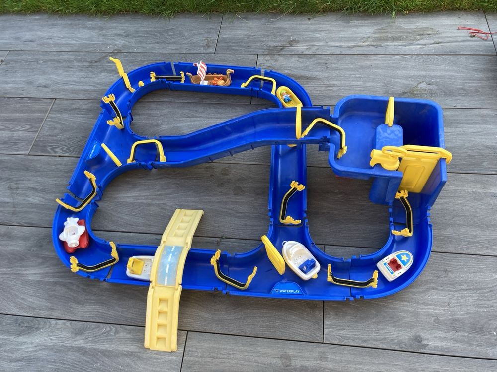 Big Waterplay Set Niagara, ab 3 Jahren (Gebraucht) in Dietlikon für CHF ...