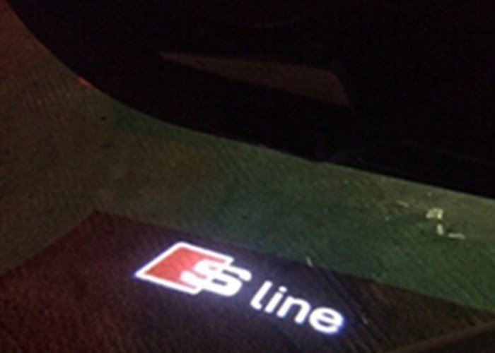 2 Stk. LED Audi S-Line ( Tür Licht ) L+R | Kaufen auf Ricardo