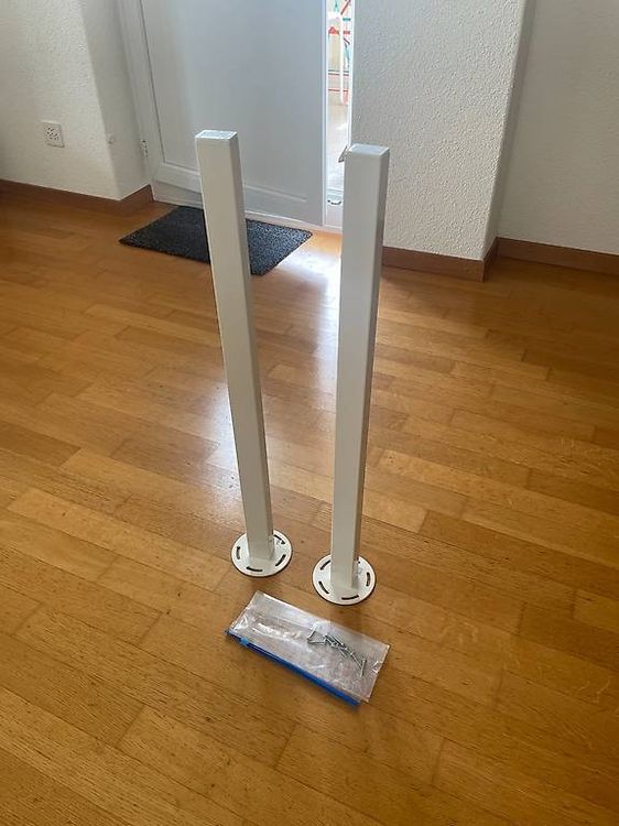 Tischbeine IKEA GODVIN weiss (Gebraucht) in Zürich für CHF 20 – nur ...