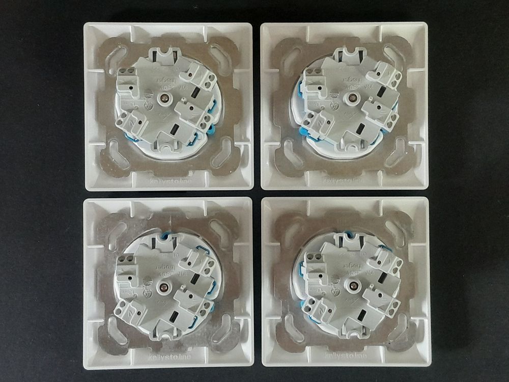 Hager kallysto.line Steckdosen 3x T13 Weiss 4 Stk. (Gebraucht) in ...