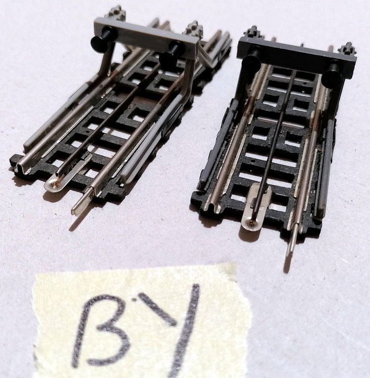 BY) 2 x Trix Express Schienen, Puffer | Acheter sur Ricardo