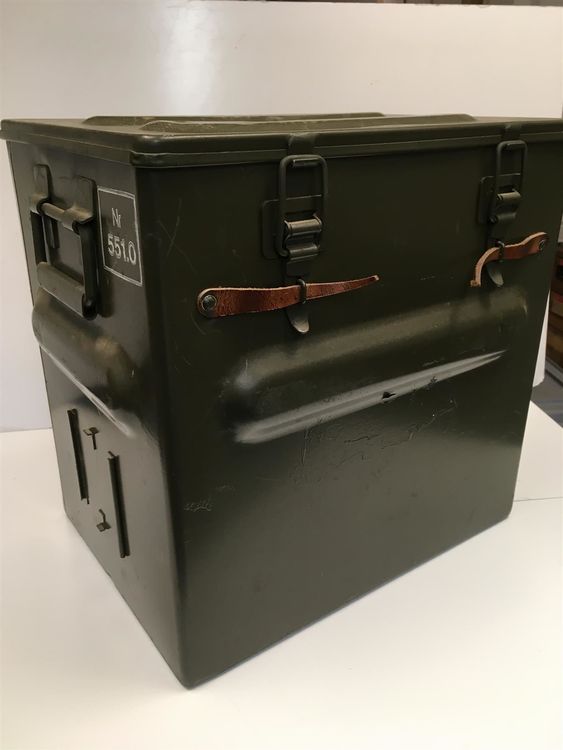 2Ç Militär Kiste Metall Nummer 551.0 (Neu und originalverpackt) in Thun ...