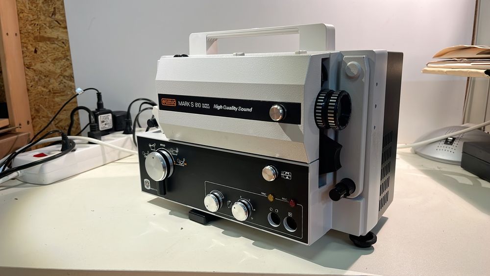 Eumig Mark S 810 Super Single Filmprojektor (SVN05) (Gebraucht) in Künten für CHF 48 – mit ...