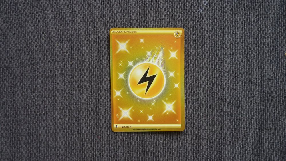 Lightning Energy Secret Evolving Skies (DE) (Gebraucht) in Uster für ...