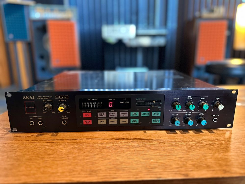 Akai S612 sampler 12 bits (Gebraucht) in Vevey für CHF 700 – mit Lieferung auf Ricardo kaufen