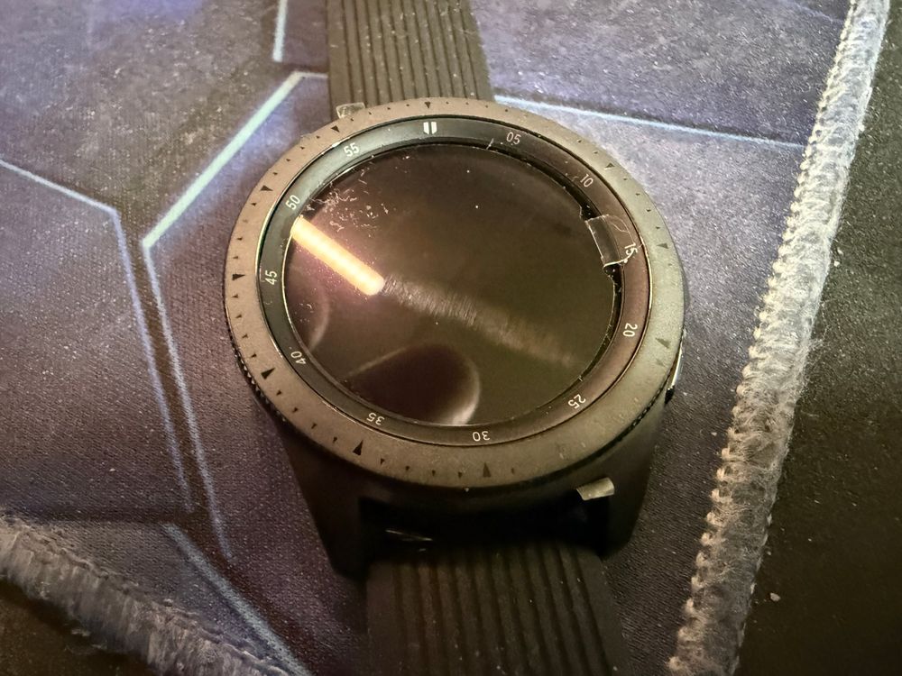 Samsung Galaxy Watch Silver (42mm, BT) (Gebraucht) in Au SG für CHF 59 ...