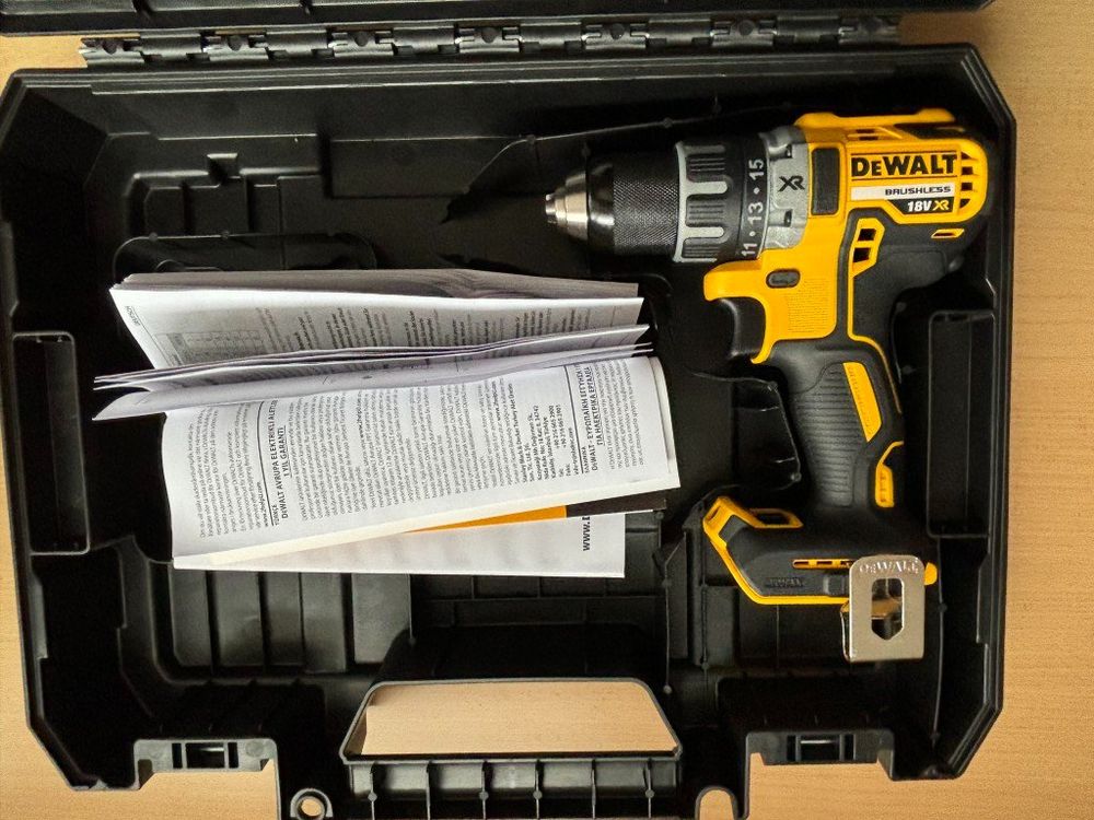 DeWalt Akku-Schrauber (Lot 1815) Standort 8590 Romanshorn (Neu und originalverpackt) in Bäriswil ...