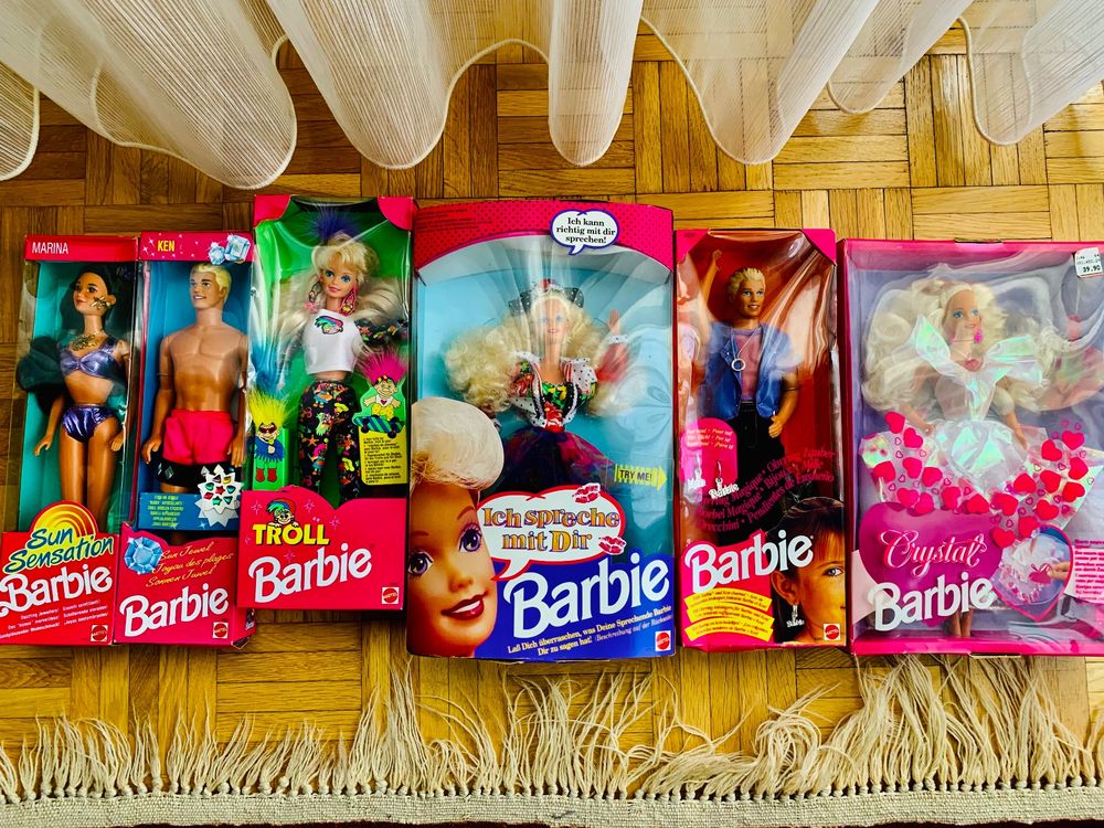 Barbie Sammlung aus den 90er (Neu und originalverpackt) in Otelfingen für CHF 151 – mit ...