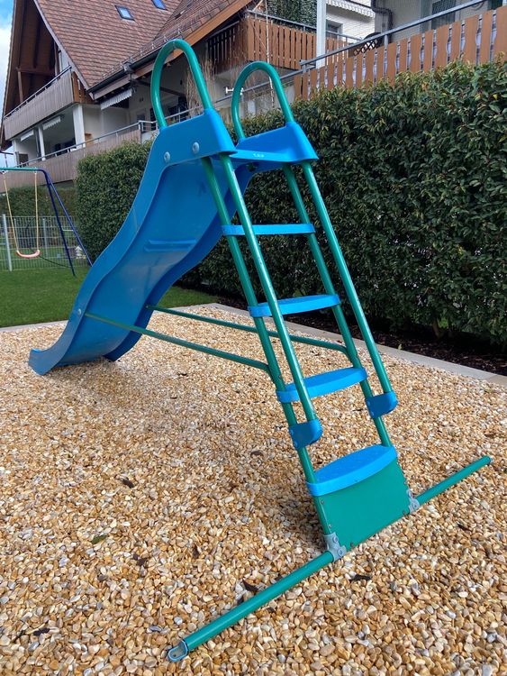 Rutschbahn Wavy mit Wasseranschluss (Gebraucht) in Neerach für CHF 19 ...