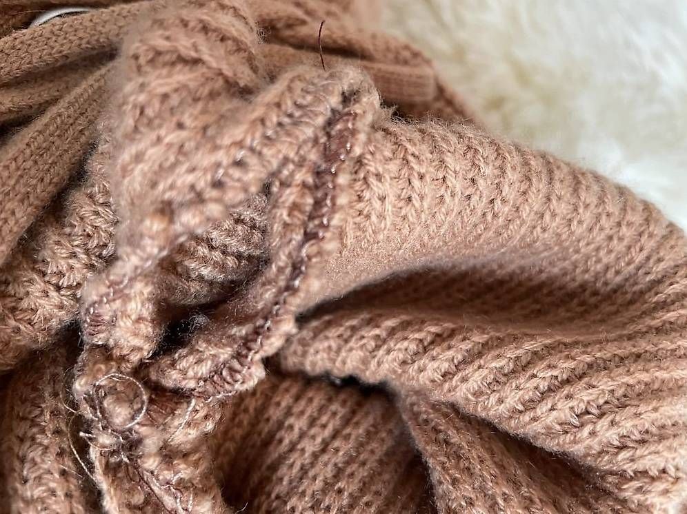 Pullover aus 70 % Wolle, 30 % Kaschmir von ALC 34 (Gebraucht) in ...